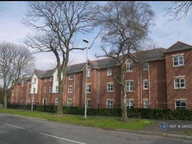 Greenwood Road, Wythenshawe, 2 Bedroom Flat