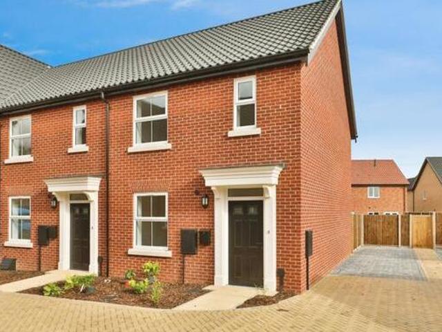 Greenwood Road, Rackheath, 2 Bedroom End