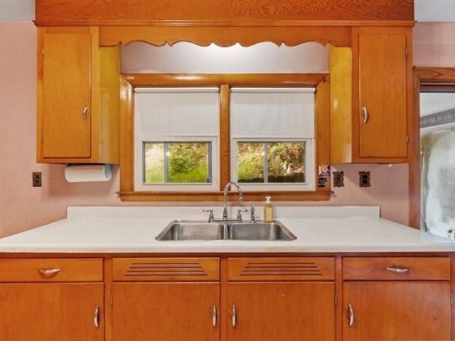 Greenwood Rd, Peabody, Home For Sale