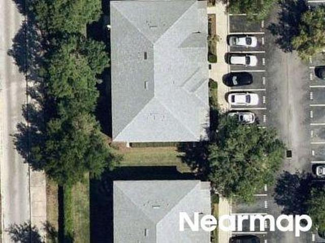 Greenwood Valley Dr