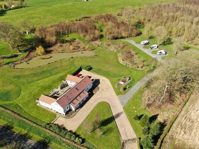 Greetham Retreat, Tetford Road, 8 Bedroom Detached