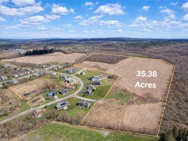 Gregg Ln, Cazenovia, NY 13035