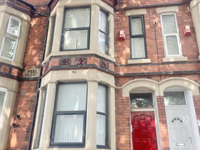 Gregory Boulevard, Hyson Green NG7, 1 bed flat to rent, £650 pcm | PrimeLocation