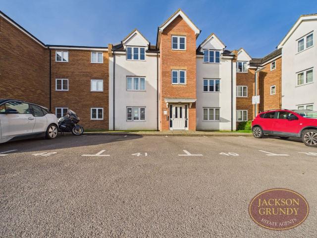 Gregory Gardens, Northampton NN3, 2 bed flat to rent, £950 pcm | PrimeLocation