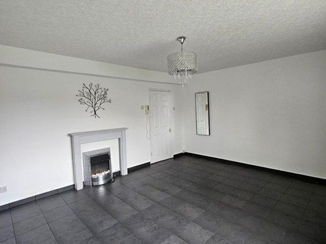 Gregory Hood Road, Coventry CV3, 2 bed flat to rent, £950 pcm | PrimeLocation