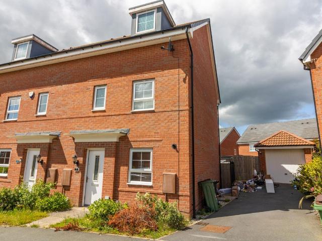 Gregory Way, Wigston LE18, 4 bed property to rent, £1,650 pcm | PrimeLocation