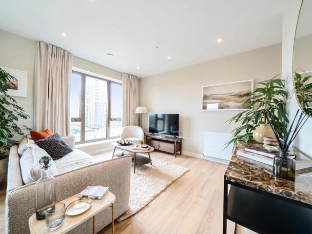 Grenan Square Greenford UB6 2 bed apartment to rent £2,695 pcm £622 pw