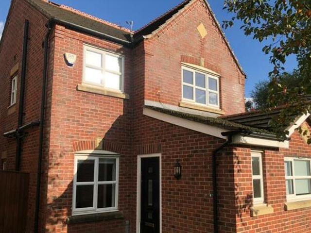 Grenadier Drive, West Derby, 3 Bedroom House