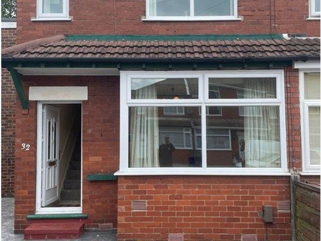 Grendale Avenue, Stockport SK1, 3 bed end terrace house to rent, £1,500 pcm | PrimeLocation