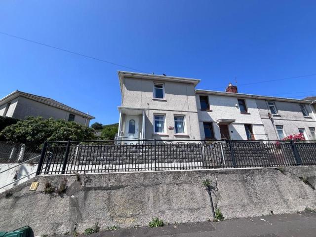 Grenfell Park Road, St Thomas, Swansea SA1, 2 bed end terrace house to rent, £900 pcm | PrimeLocation
