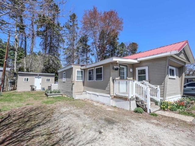 Grenier Blvd, Londonderry, Property For Sale