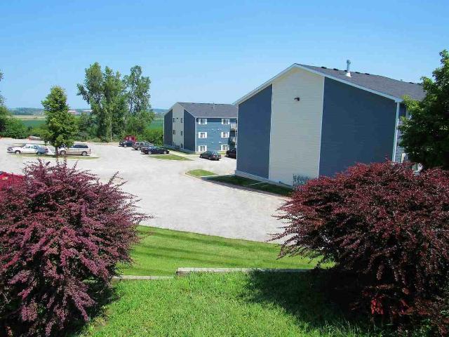 Grenoble Apartments LLC 2 Bedroom Apartment for Rent at 1106 Grenoble Drive, Bellevue, NE 68123