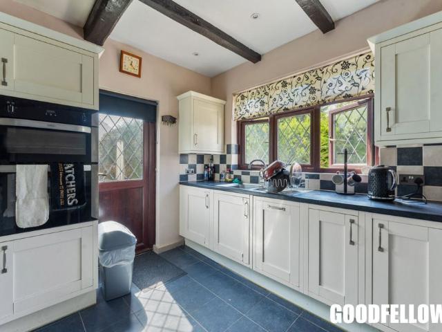 4 bedroom house to rent