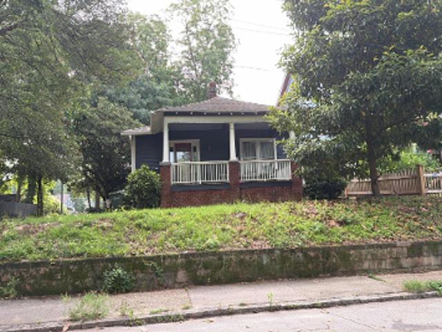 Gresham Ave SE