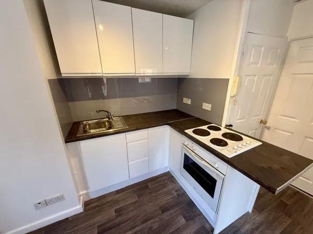 Gresham Court, Worcester, WR1