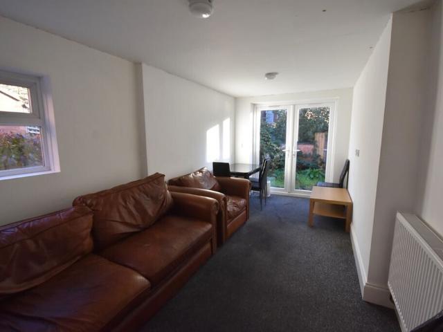 Gresham Street, Coventry, CV2 4EU