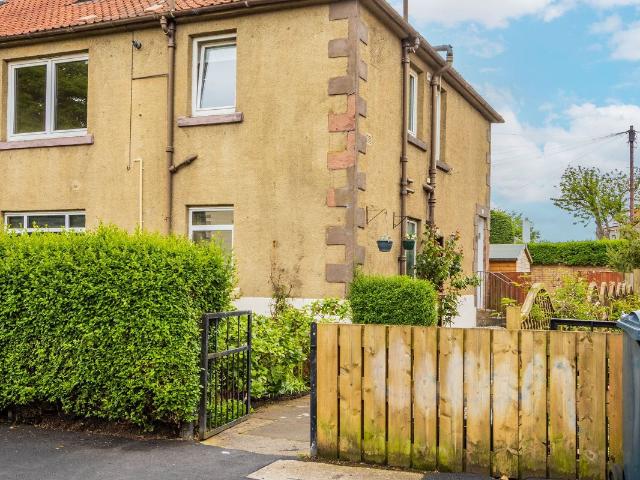 Grierson Crescent, Trinity, Edinburgh EH5, 3 bed maisonette to rent, £1,495 pcm | PrimeLocation