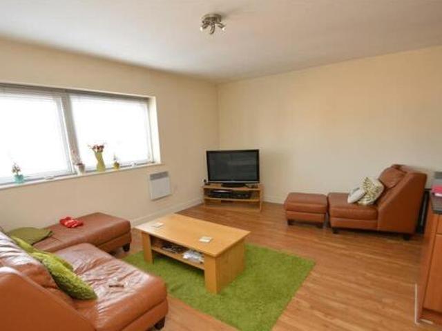 Griffin Close, Northfield, 1 Bedroom Flat