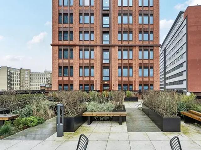 Griffin House, 19 Ludgate Hill, Birmingham, B3 1DW, United Kingdom | 2 bed apartment for rent #167884375 | Rentberry