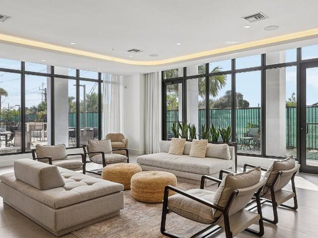 Griffin 441 1 Bedroom Apartment for Rent at 4465 Griffin Rd, Dania Beach, FL 33314 Dania Beach
