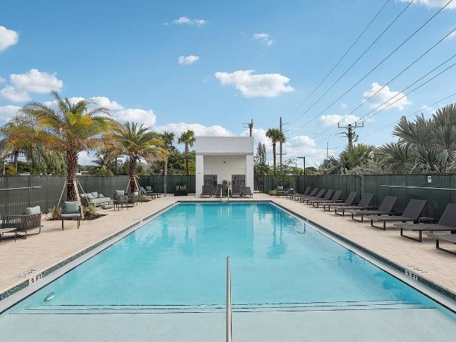 Griffin 441 2 Bedroom Apartment for Rent at 4465 Griffin Rd, Dania Beach, FL 33314 Dania Beach