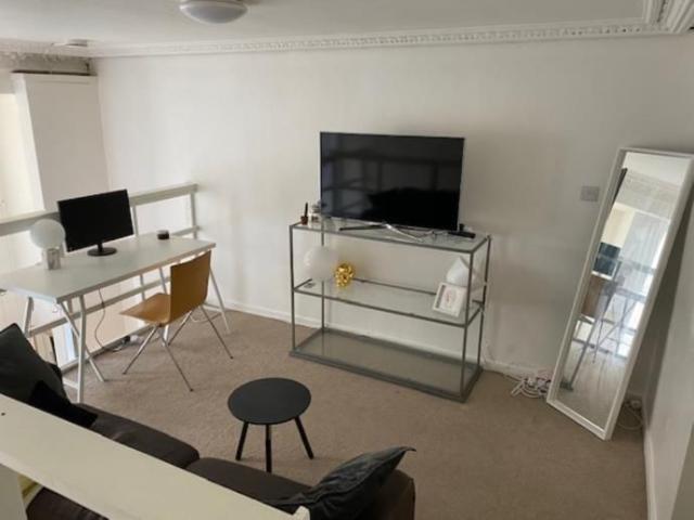 Grindlay Street, City Centre, Edinburgh EH3, 1 bed flat to rent, £1,095 pcm | PrimeLocation