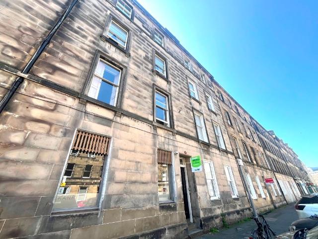 Grindlay Street, Edinburgh EH3, 3 bed flat to rent, £2,250 pcm | PrimeLocation