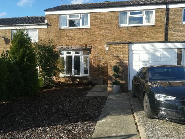 Grisedale Close, Crawley RH11, Room to rent, £820 pcm | PrimeLocation