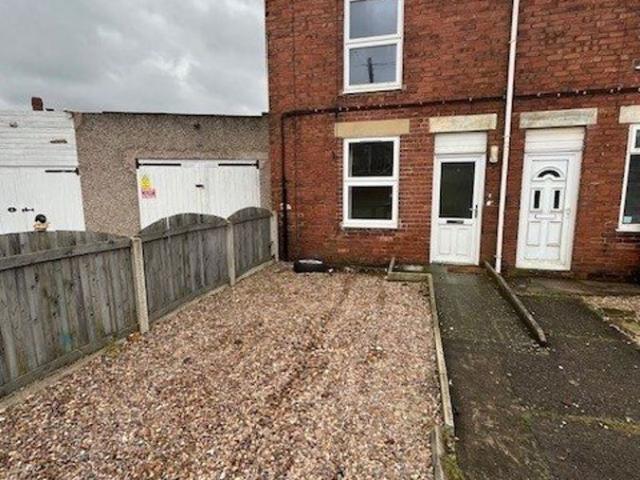 Grundy Road, Clay Cross S45, 2 bed terraced house to rent, £600 pcm | PrimeLocation