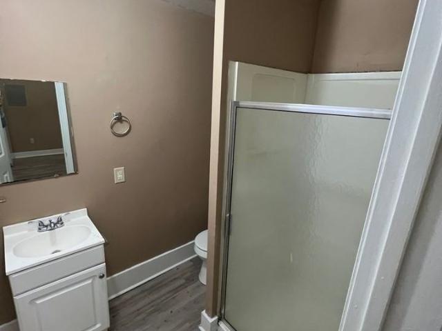 GRY 2406 1 Bedroom Apartment for Rent at 2406 W Muhammad Ali Blvd, Louisville, KY 40212 Russell