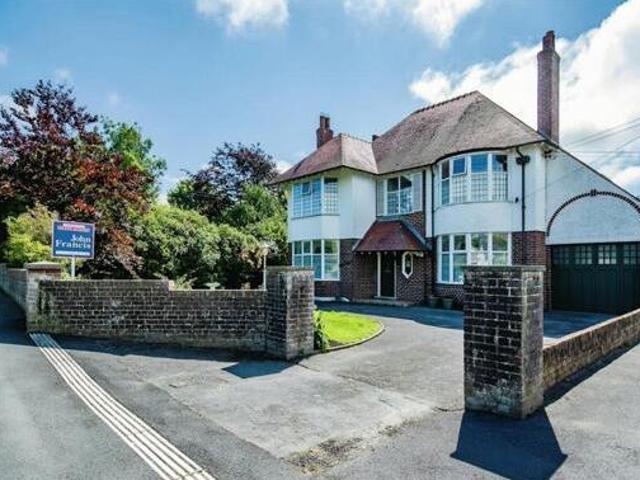 Gwbert Road, Cardigan, 3 Bedroom Detached