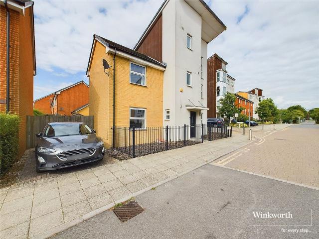 Gweal Avenue, Reading, Berkshire RG2, 3 bed town house to rent, £2,000 pcm | PrimeLocation