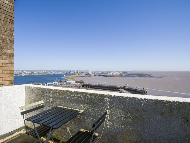 Gwent, Northcliffe, Penarth CF64, 2 bed maisonette to rent, £1,300 pcm | PrimeLocation