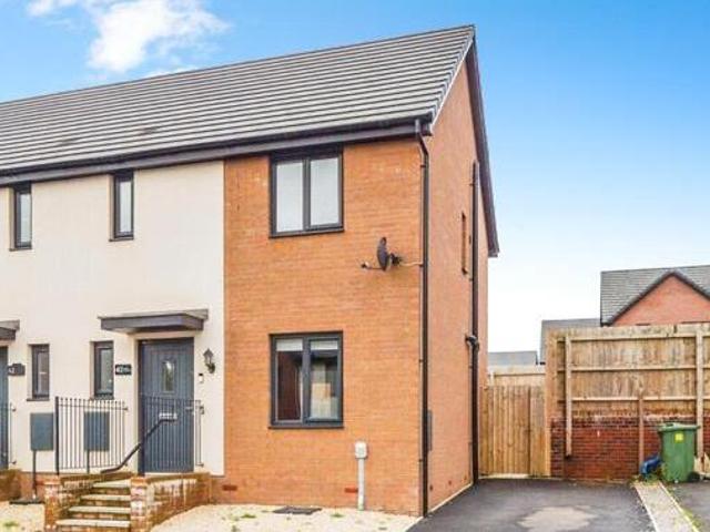Gwern Gwynfael, Capel Llanilltern, 3 Bedroom Terraced
