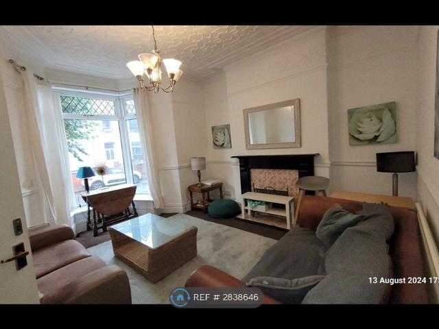 Gwydr Crescent, Uplands, Swansea SA2, Room to rent, £465 pcm | PrimeLocation