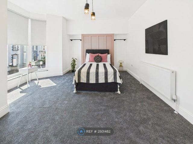 Gwydr Crescent, Swansea SA2, Room to rent, £670 pcm | PrimeLocation