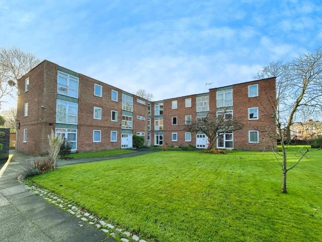Gwynant Place, Manchester, Greater. 2 bed flat to rent £1,150 pcm £265 pw