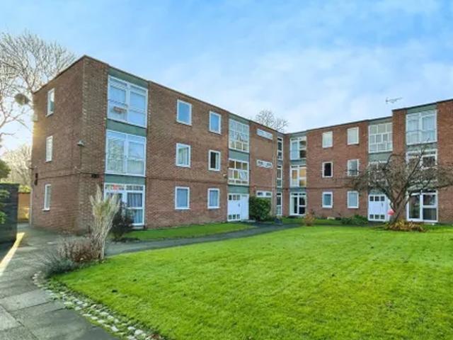 Gwynant Place, Heaton Road, Manchester, M20 4PH, United Kingdom | 2 bed apartment for rent #167618476 | Rentberry