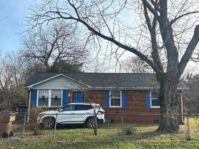 Gwynnwood Dr