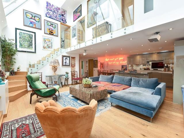Gunter Grove, Kensington And Chelsea, London SW10, 3 bed flat to rent, £12,740 pcm | PrimeLocation