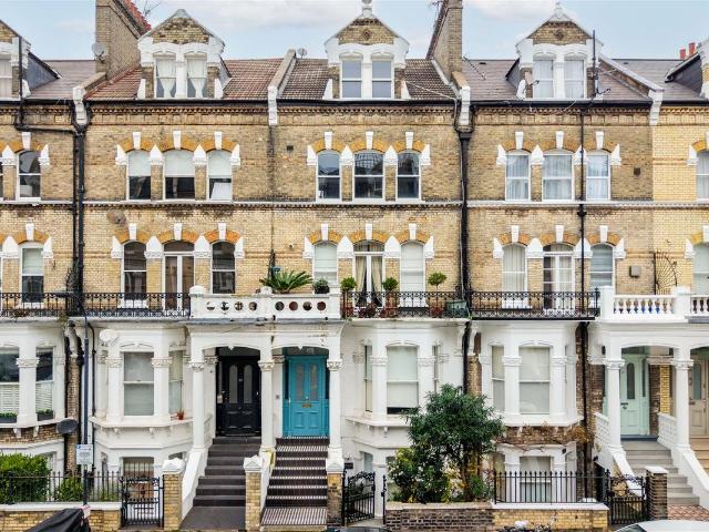 Gunterstone Road, London W14, 3 bed flat to rent, £5,000 pcm | PrimeLocation