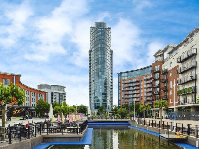Gunwharf Quays, Portsmouth, PO1 2 bed flat to rent £2,350 pcm £542 pw