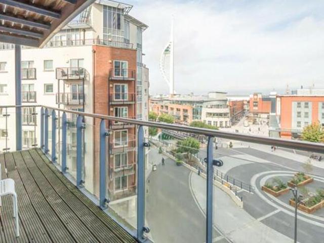 Gunwharf Quays, Portsmouth, 2 Bedroom Apartment
