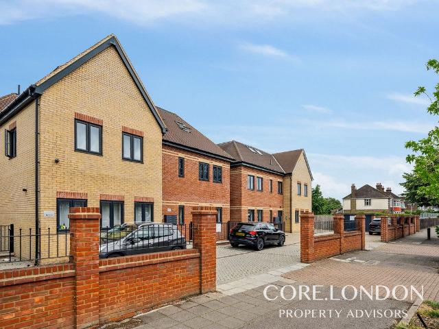 Gunnersbury Avenue, London W5, 3 bed flat to rent, £3,250 pcm | PrimeLocation