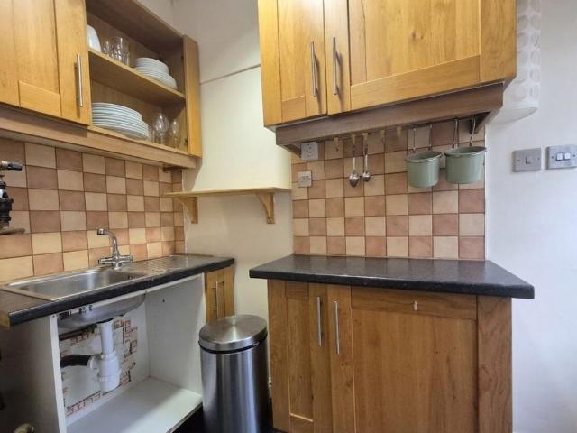 Gunnersbury Avenue, W5