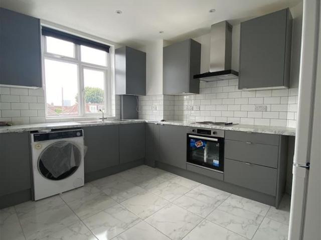 Gunnersbury Lane, London W3, 5 bed property to rent, £4,100 pcm | PrimeLocation