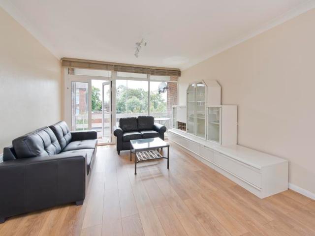 Gunnersbury Manor 5 5 Elm Avenue London 2591052