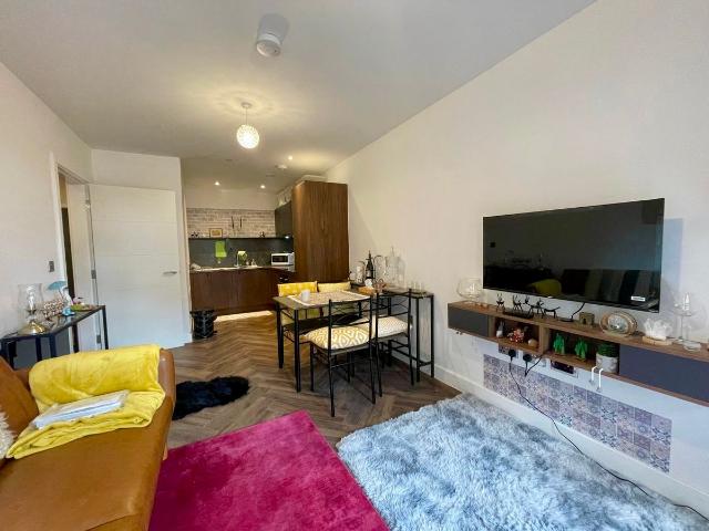 Gunsmith House, 61 Price Street, Birmingham B4, 1 bed flat to rent, £950 pcm | PrimeLocation