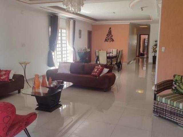 Guará Park Térrea 4 qts 450 m² Lote 831 m²