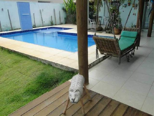 Guarajuba Aluguel Temporada Casa 6/4 5 Suites com ar Piscina e churrasqueira